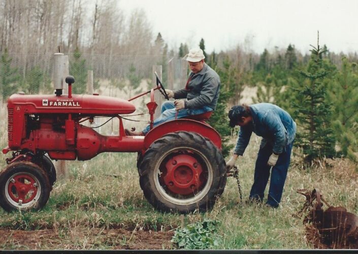 The trusty old tractor lives on | News, Sports, Jobs - Daily Press
